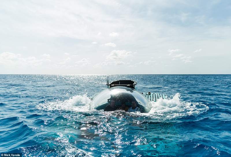 Incredible £4.1m luxury submersible | Triton Submarines